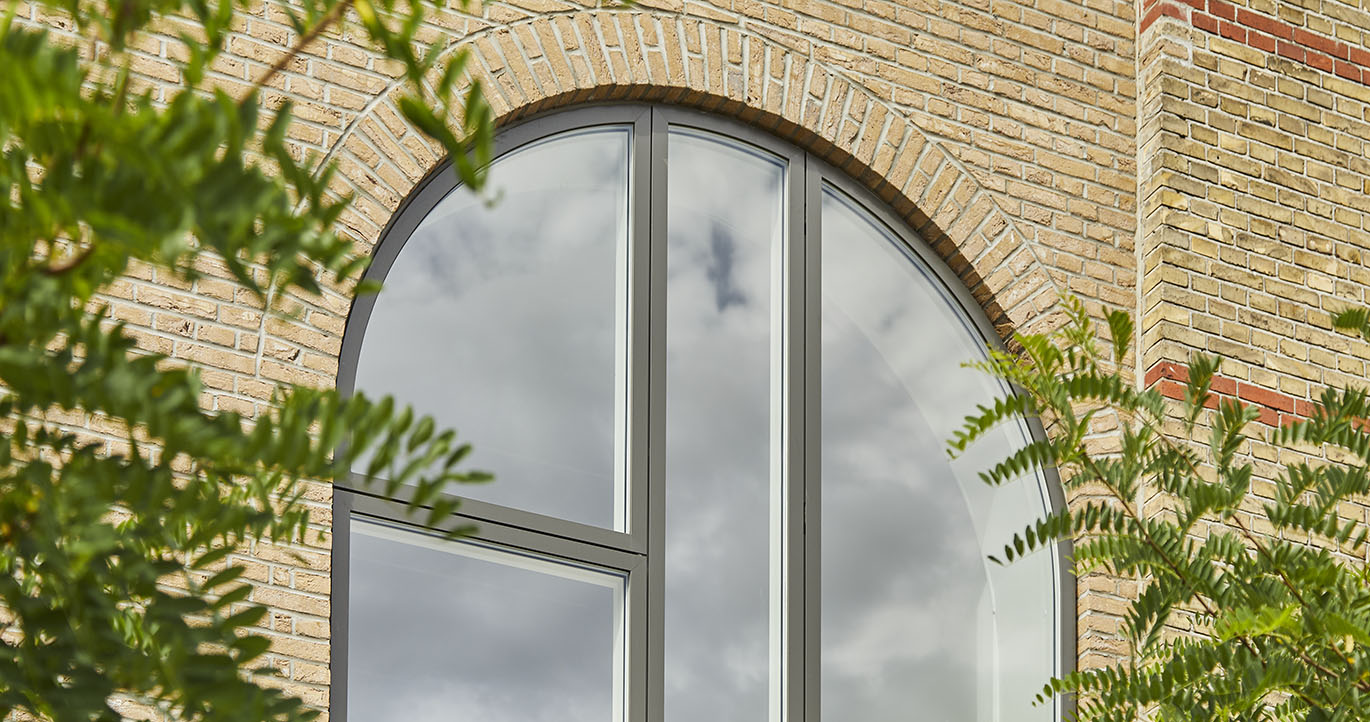 Shaped windows - Get a custom-made window now - VELFAC