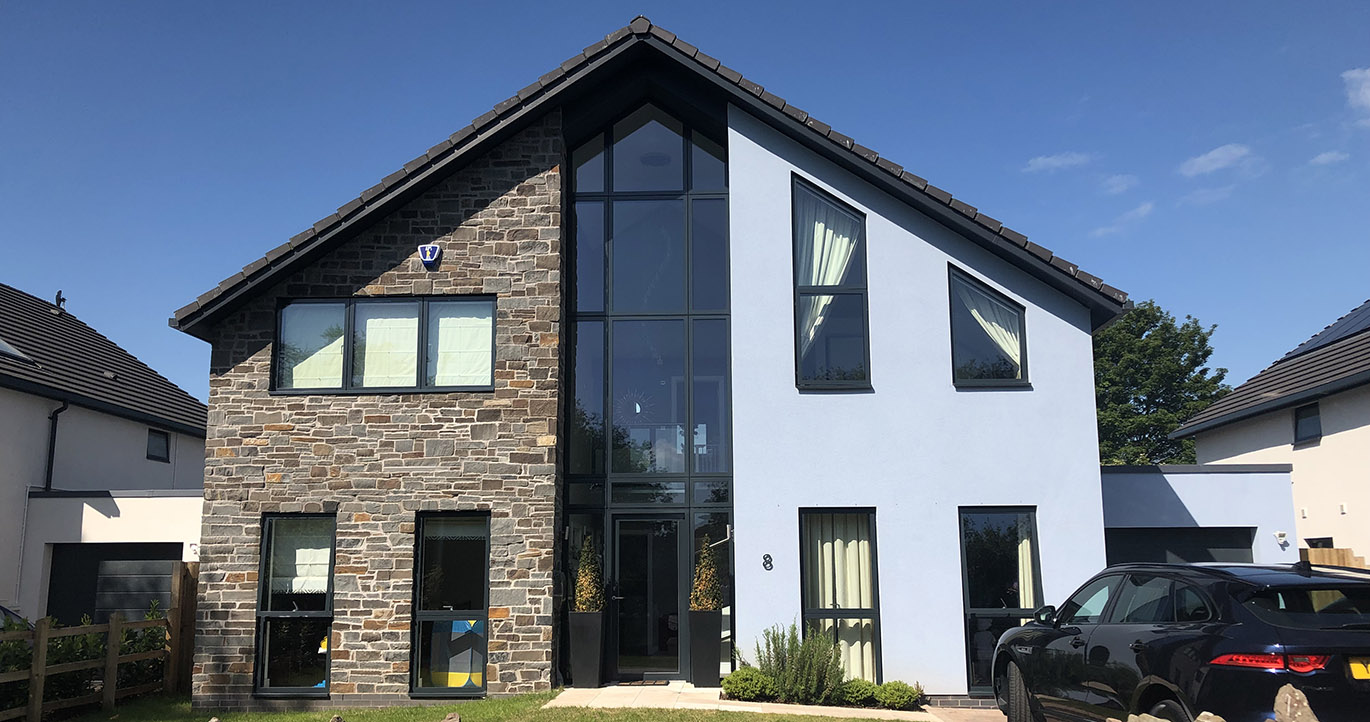 Triangular window - Get customised windows now - VELFAC