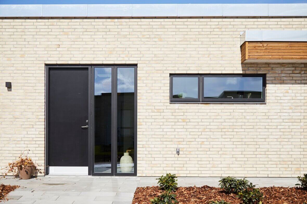 Front doors - Find new composite entrance doors here - VELFAC